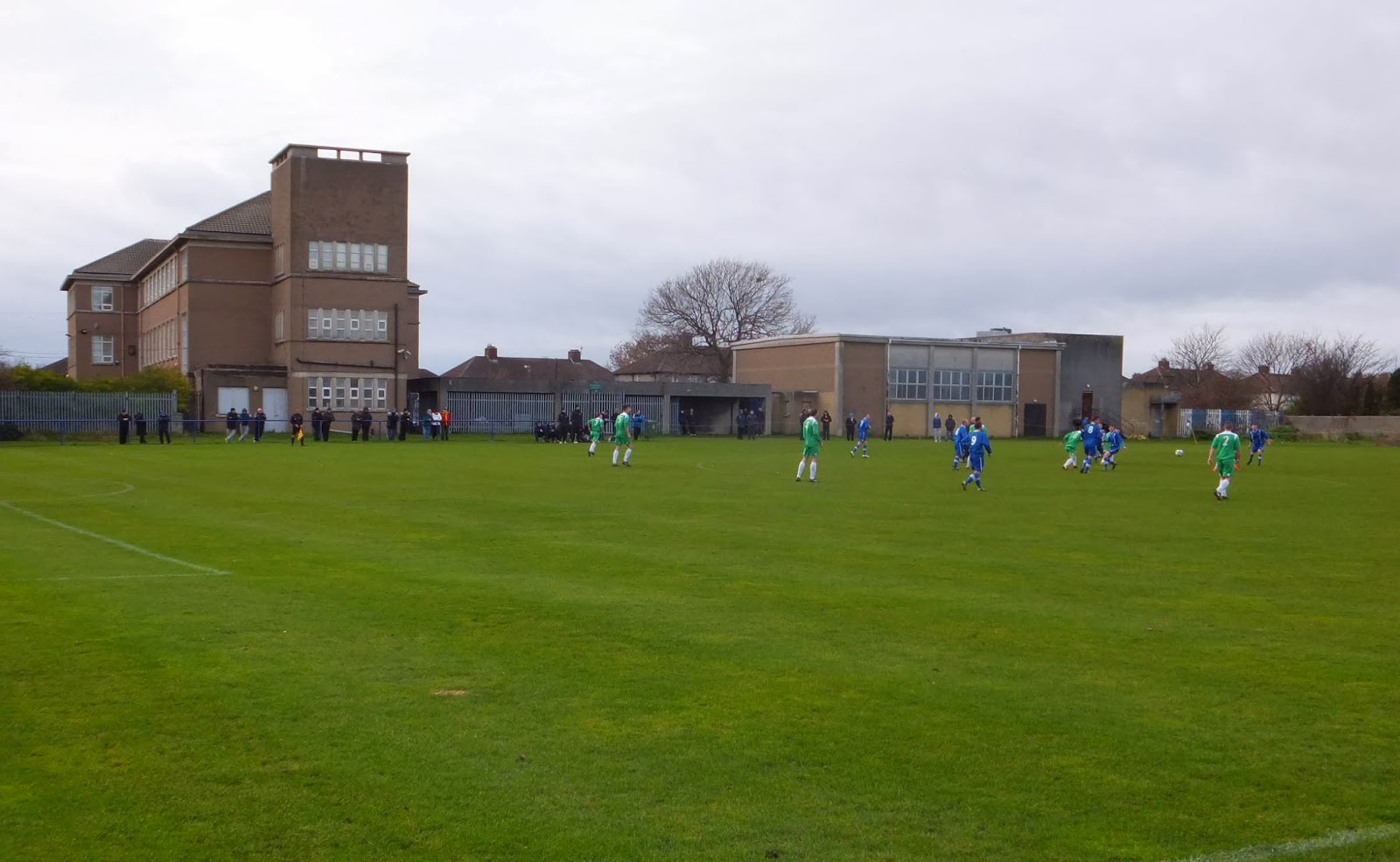 Crumlin United v Glebe North